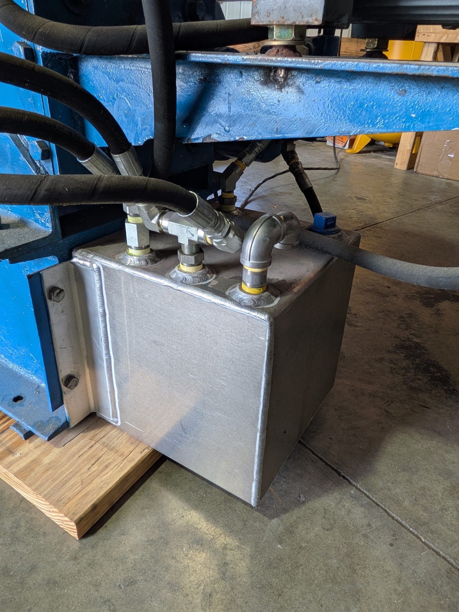 Custom Tanks - Extreme Fuel and Storage Tanks